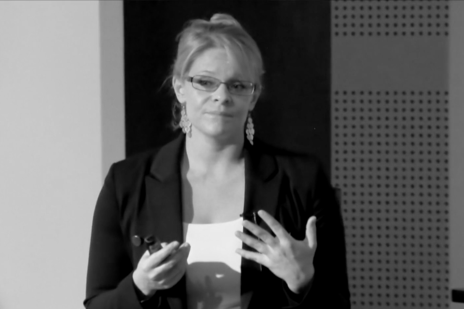 Global Guest Lecture: Michelle Risinger | DSI / Social Design - School ...